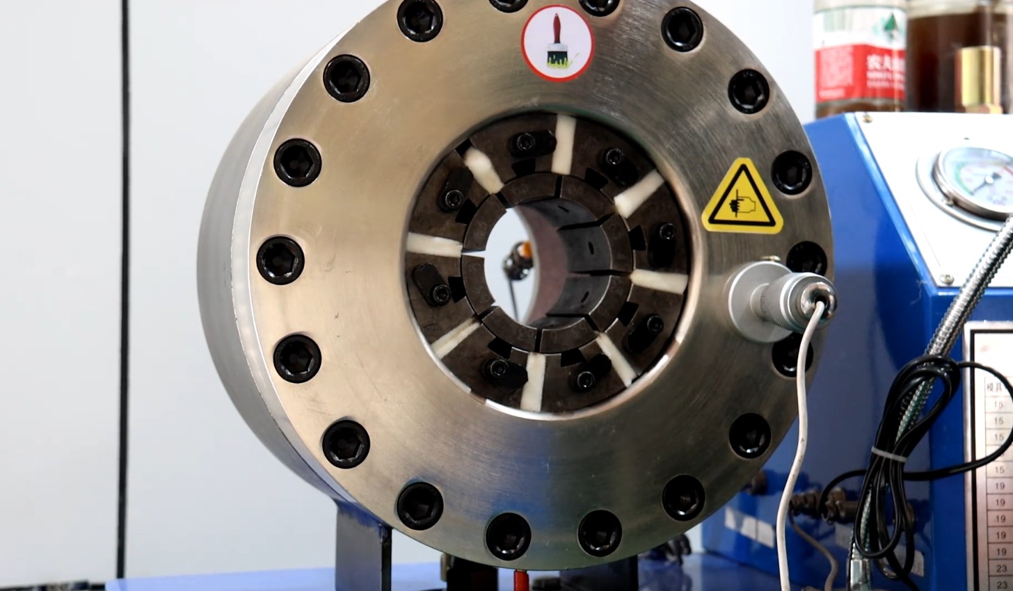 How to Crimp Hose Fittings: Step-by-Step Guide for Hydraulic Hoses